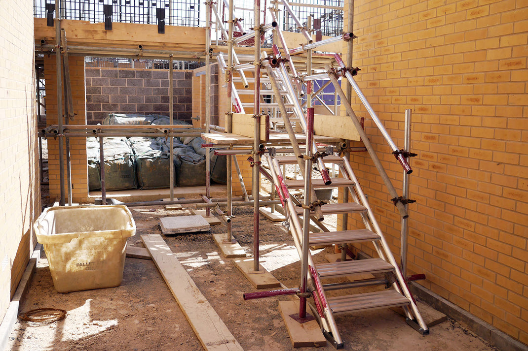 Alto Access Products | Adjustable aluminium staircases
